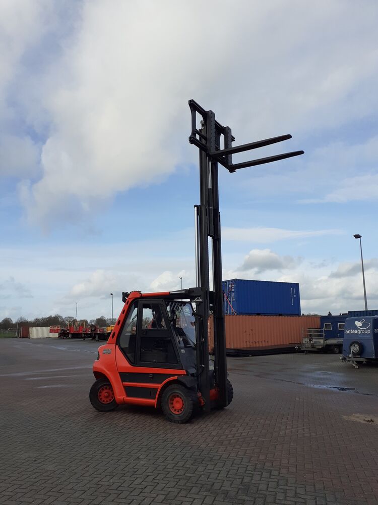 Aanschaf 6 Tons heftruck | Koster Eurotransport